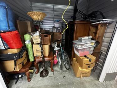 StorageAuctions.com