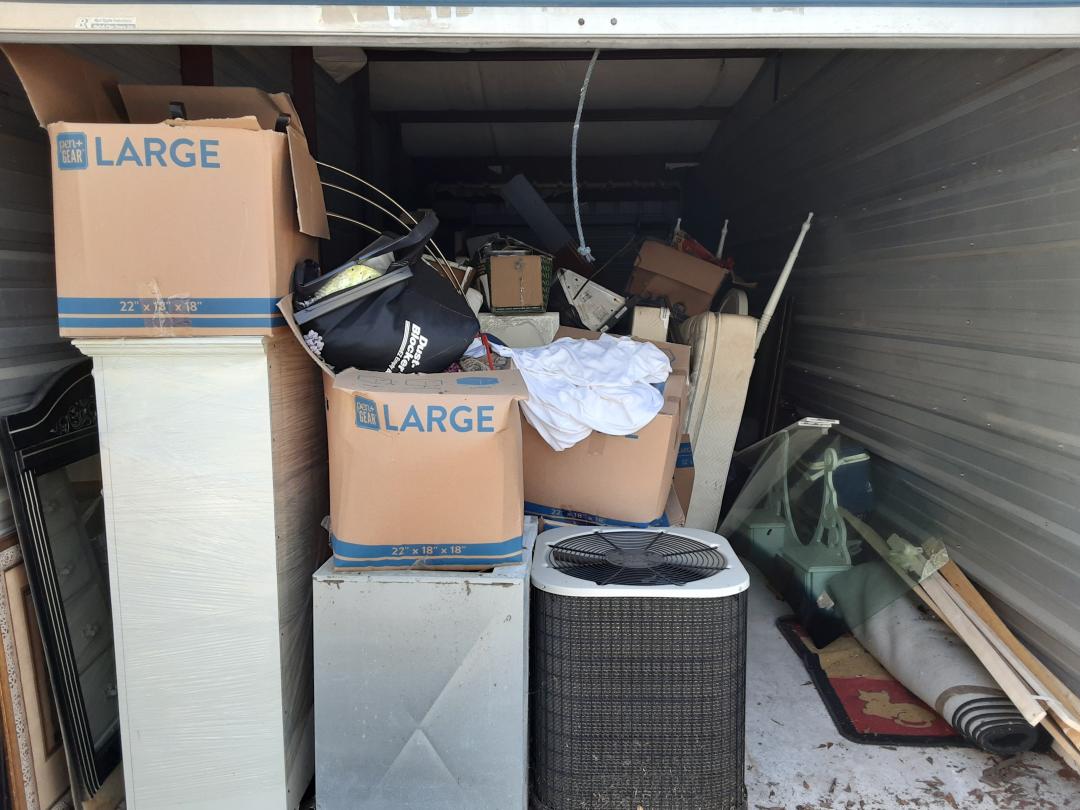 Storage Unit Auction in Hattiesburg, MS at Hey! Storage - Hattiesburg ...