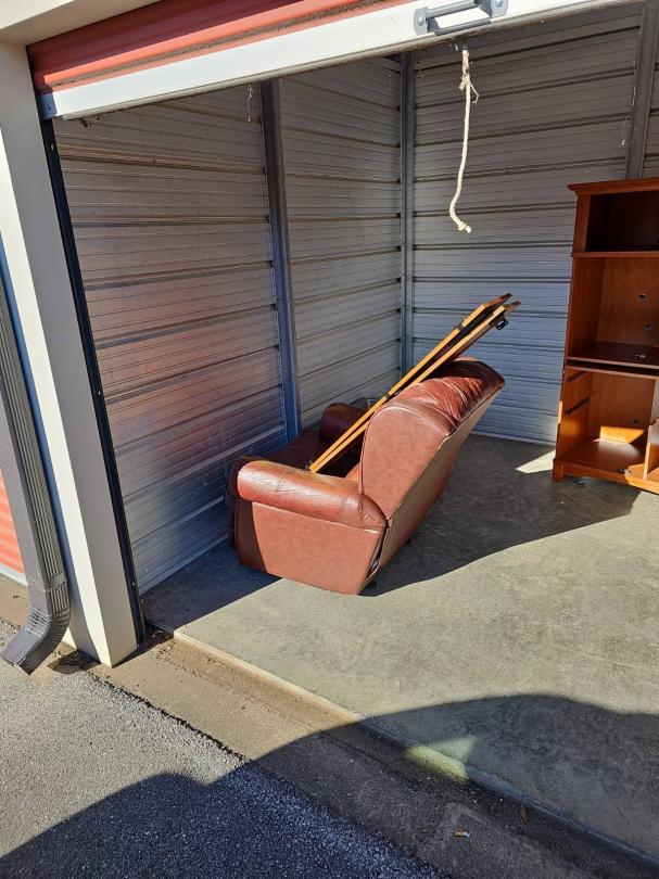 Storage Unit Auction in Decatur, AL at OneGuard Self Storage- Decatur ...