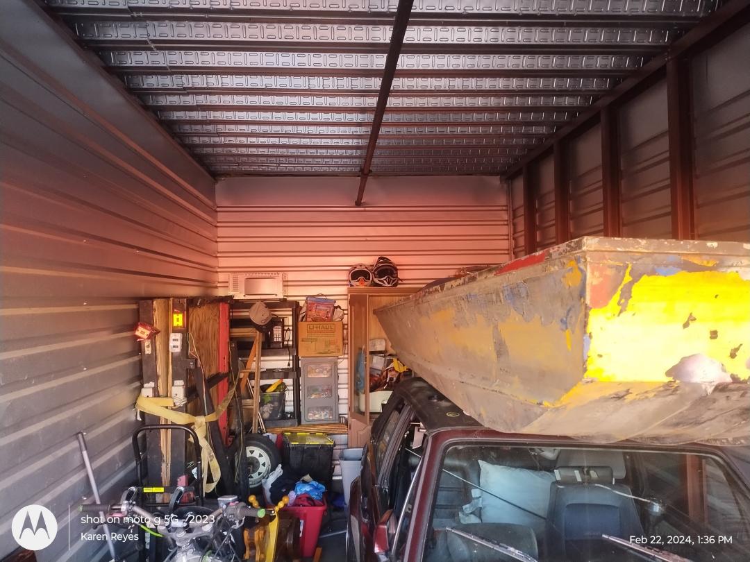 Storage Unit Auction in Fall River, MA at Fall River - Lewiston St ends ...