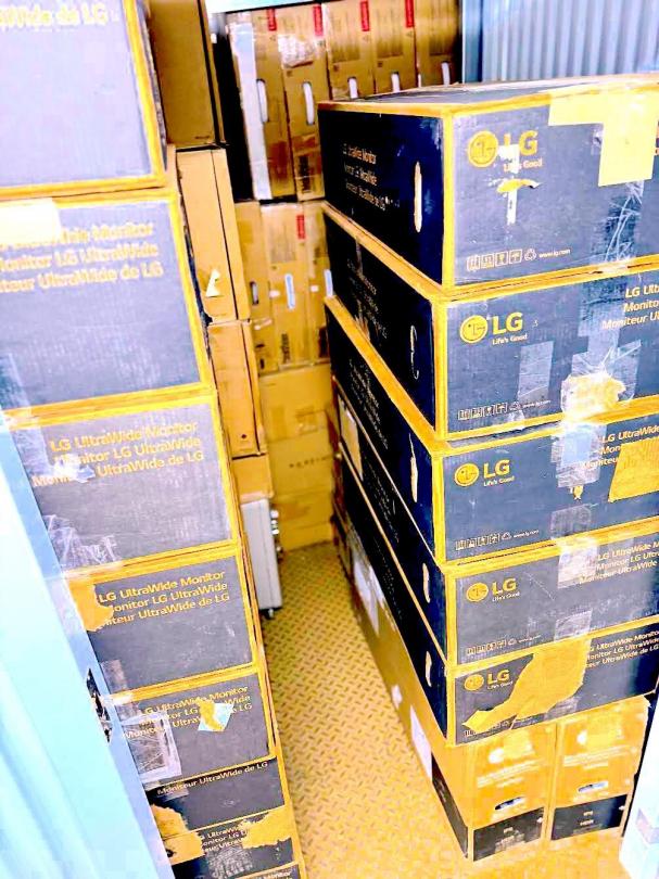 Storage Unit Auction in Chicago, IL at Mayflower Storage - Jefferson ...