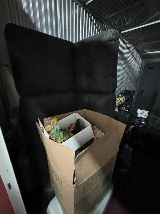 Storage Auction in Gulfport, MS at Pass Road Mini Storage ends on 9th ...