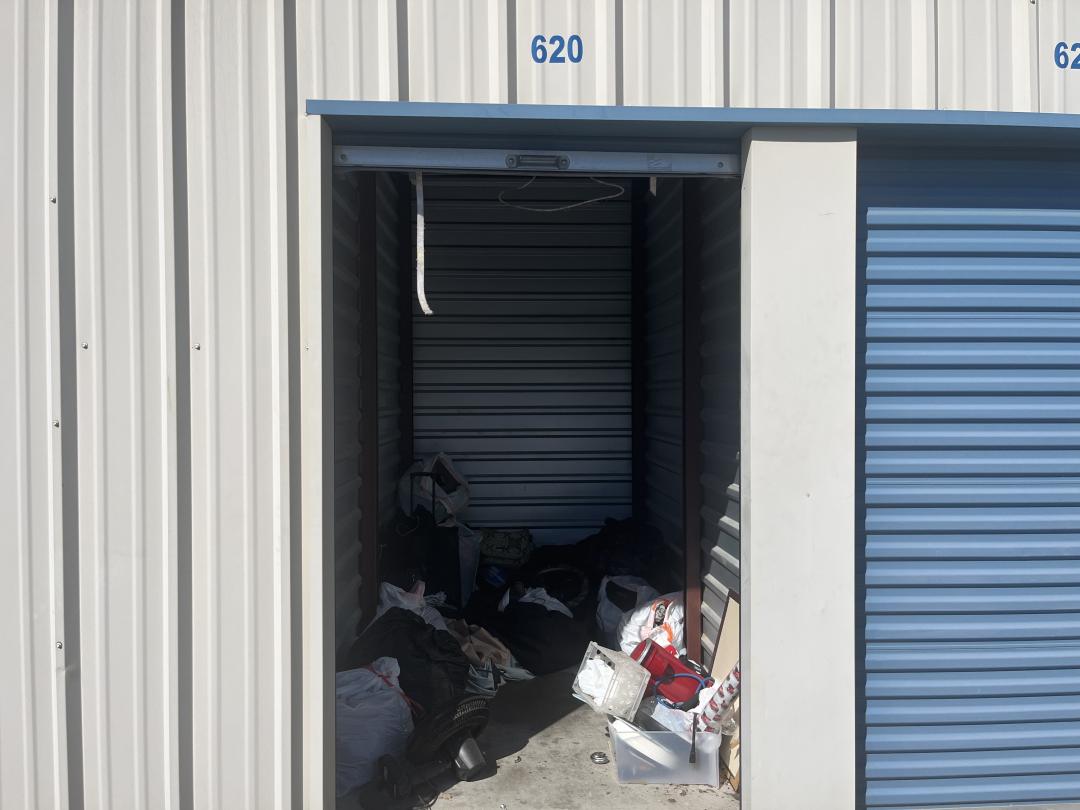 Storage Auction in Tulsa, OK at Easy Stop Storage - Tulsa South ends on ...