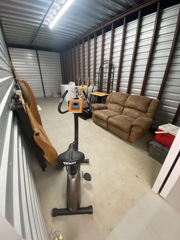 Storage Unit Auction in Houma, LA at Dependable Storage - Houma ends on ...
