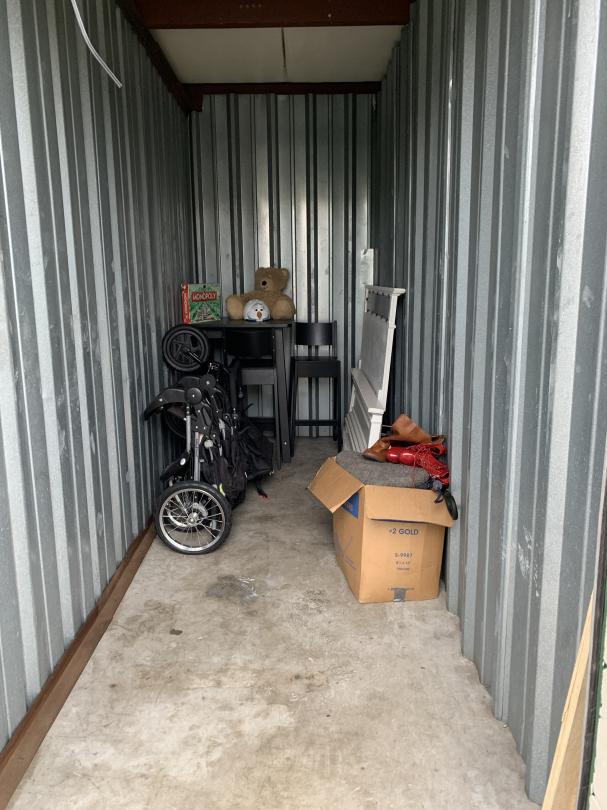 Storage Unit Auction in Orlando, FL at A-AAA Key Mini Storage -Semoran ...