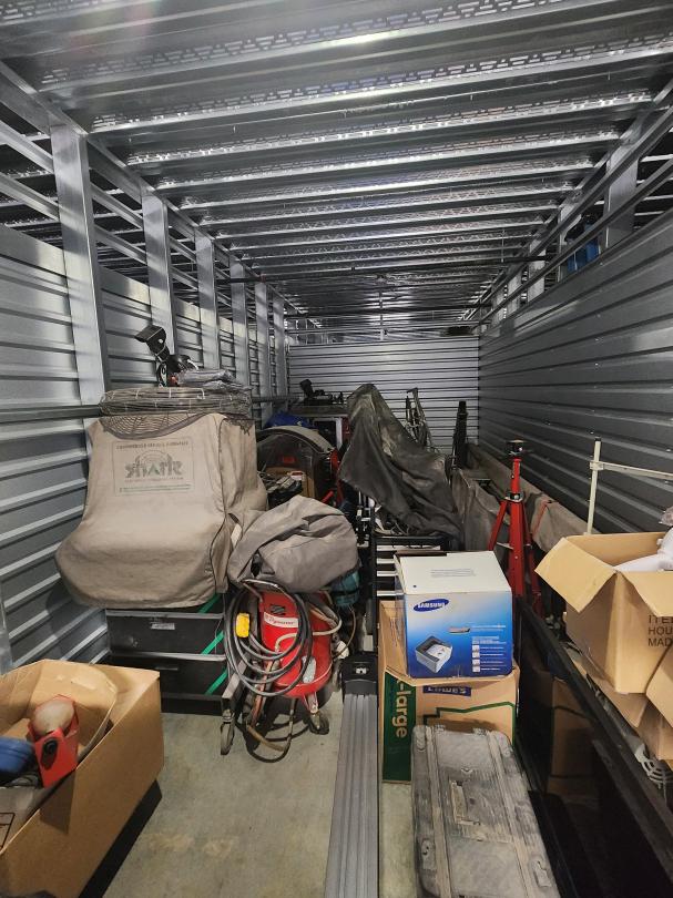 Storage Unit Auction in Allentown, PA at Guardian Storage - Allentown ...