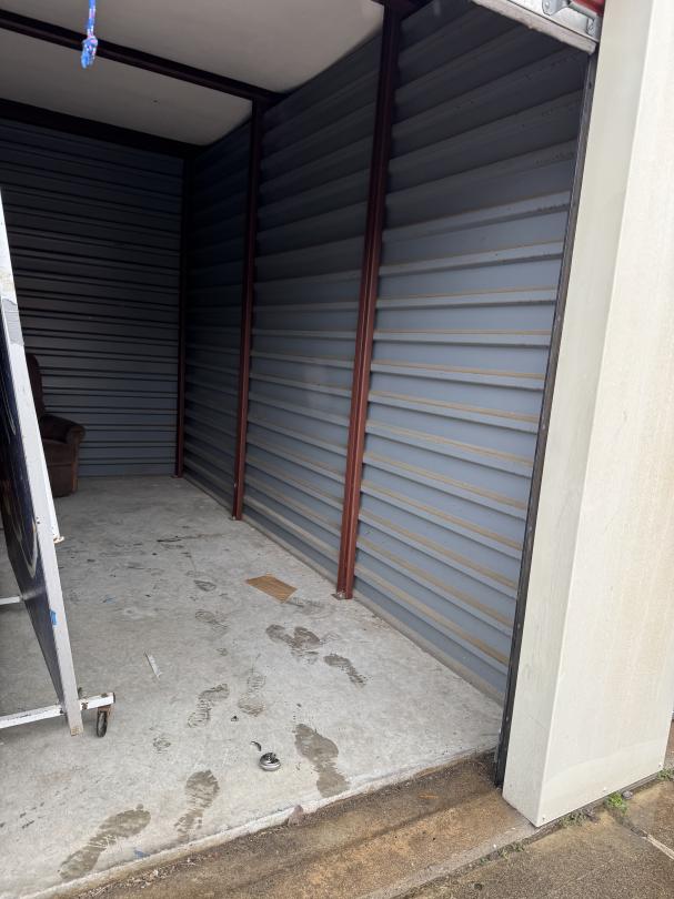 Storage Unit Auction in Tulsa, OK at Keyport Self Storage 71st ends on ...