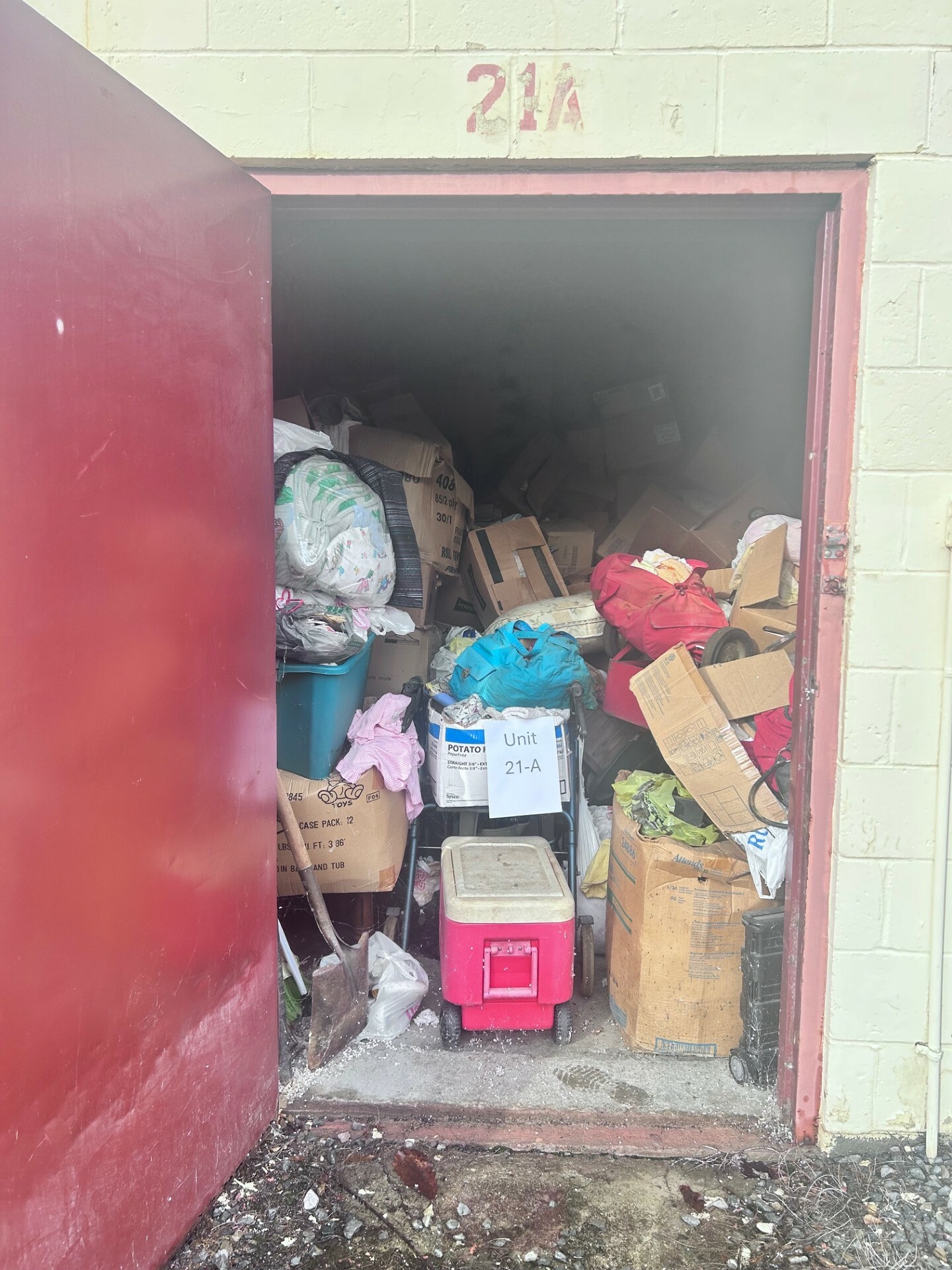 Storage Unit Auction in Goldsboro, NC at Tri Star Storage - G'Boro ends ...