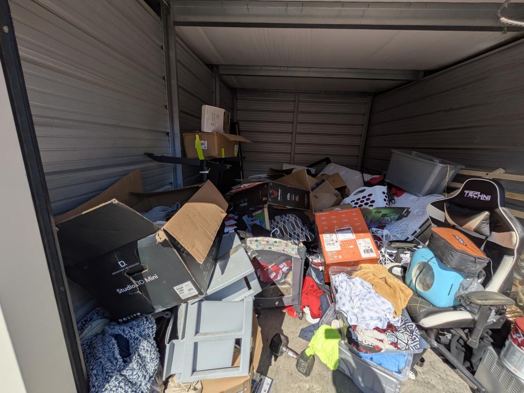 Storage Unit Auction in Decatur, AL at OneGuard Self Storage- Decatur ...