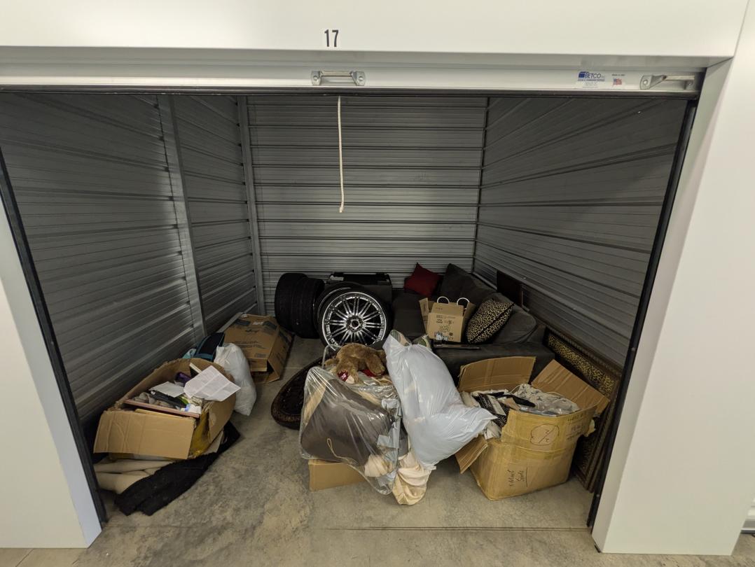 Storage Unit Auction in Decatur, AL at OneGuard Self Storage- Decatur ...
