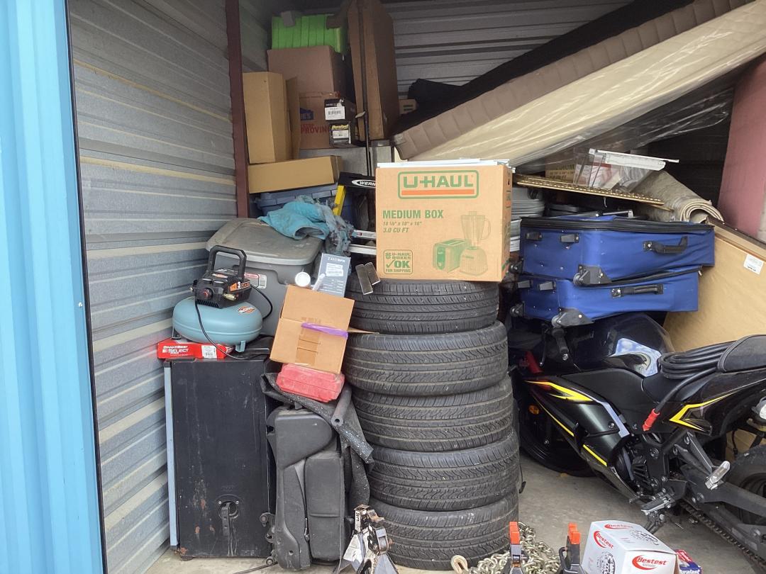 Storage Unit Auction in North Little Rock, AR at Arkansas Storage ...