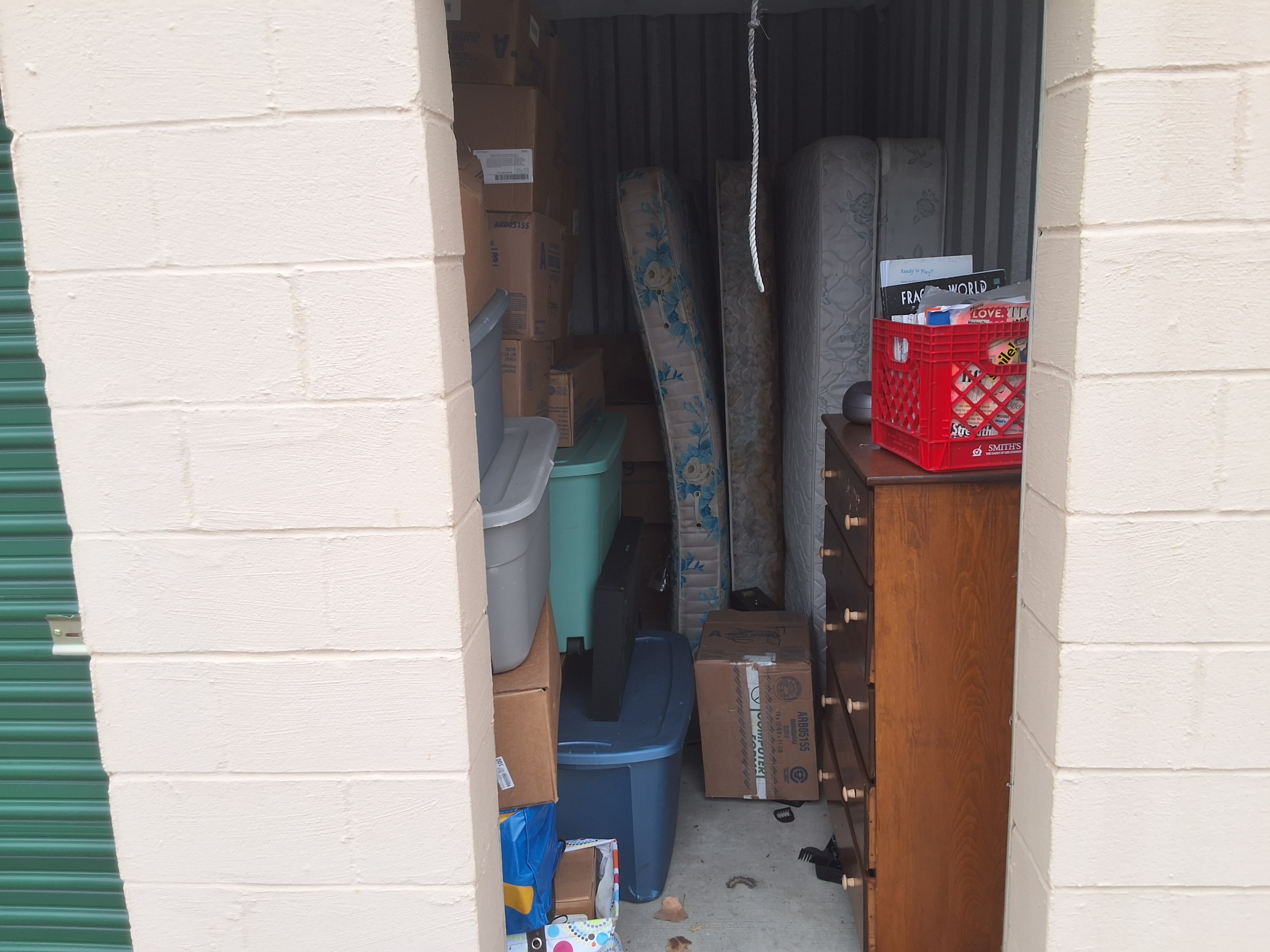 Storage Unit Auction in Toledo, OH at SpareBox Storage 0083 ends on ...