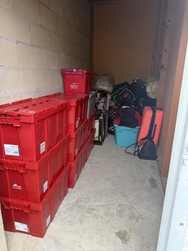 Storage Unit Auction in North Little Rock, AR at North Little Rock ...