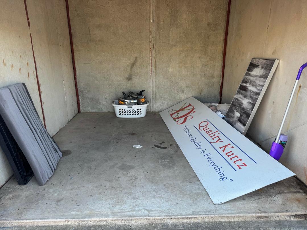 Storage Unit Auction in Bossier City, LA at Northgate Mini Storage ends ...