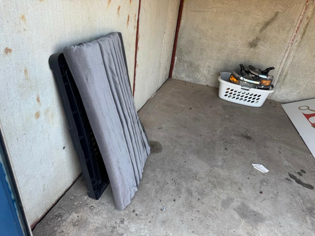 Storage Unit Auction in Bossier City, LA at Northgate Mini Storage ends ...