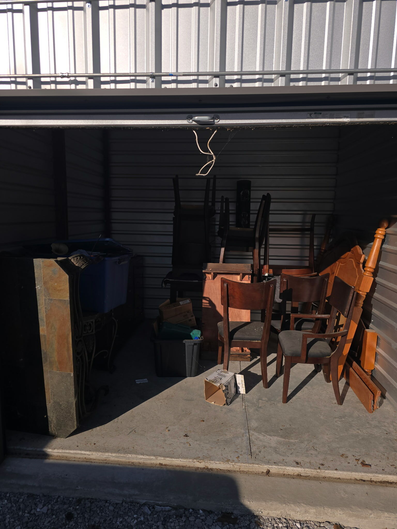 Storage Unit Auction in clinton, TN at Maverick mini Storage ends on ...