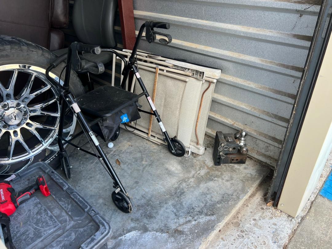 Storage Unit Auction in Lafayette, LA at Amazing Storage ends on 24th ...