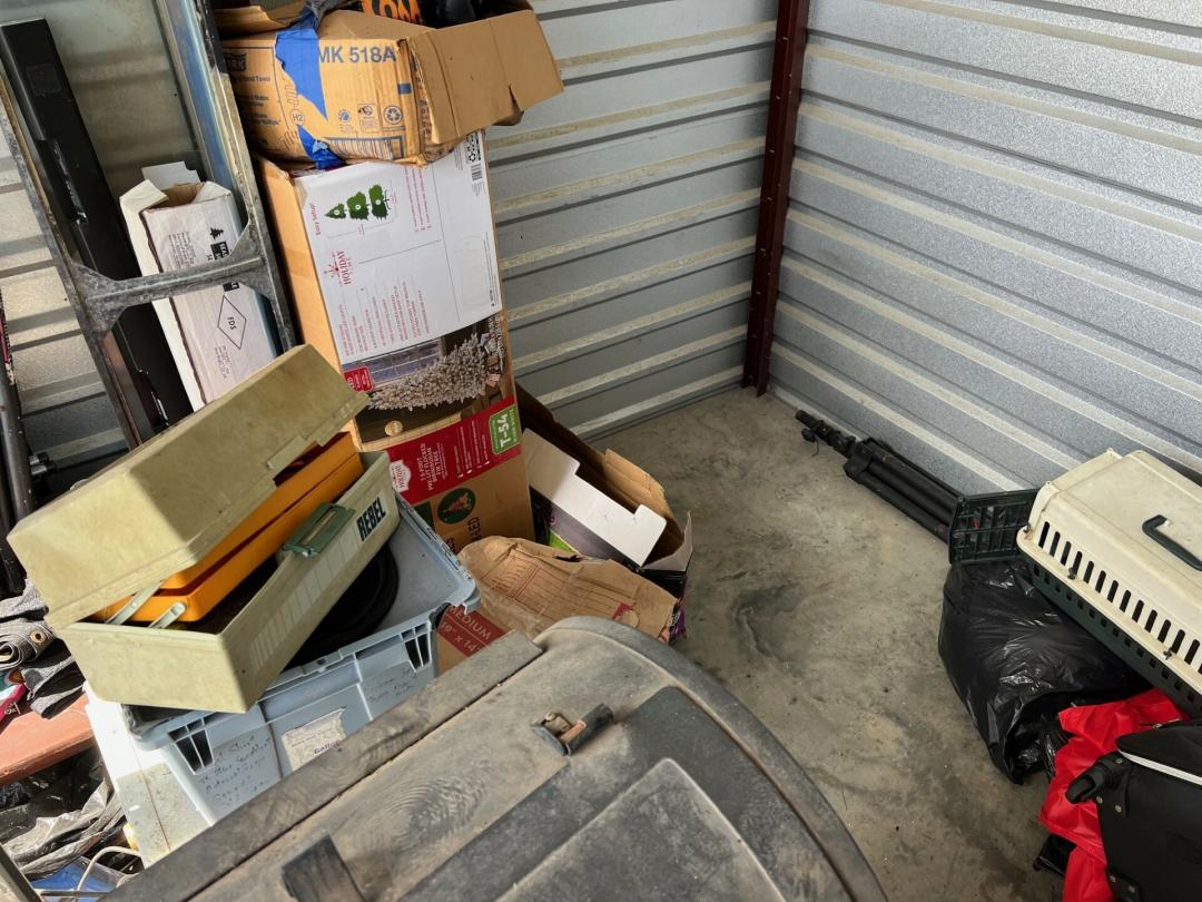 Storage Unit Auction in Lafayette, LA at Amazing Storage ends on 24th ...