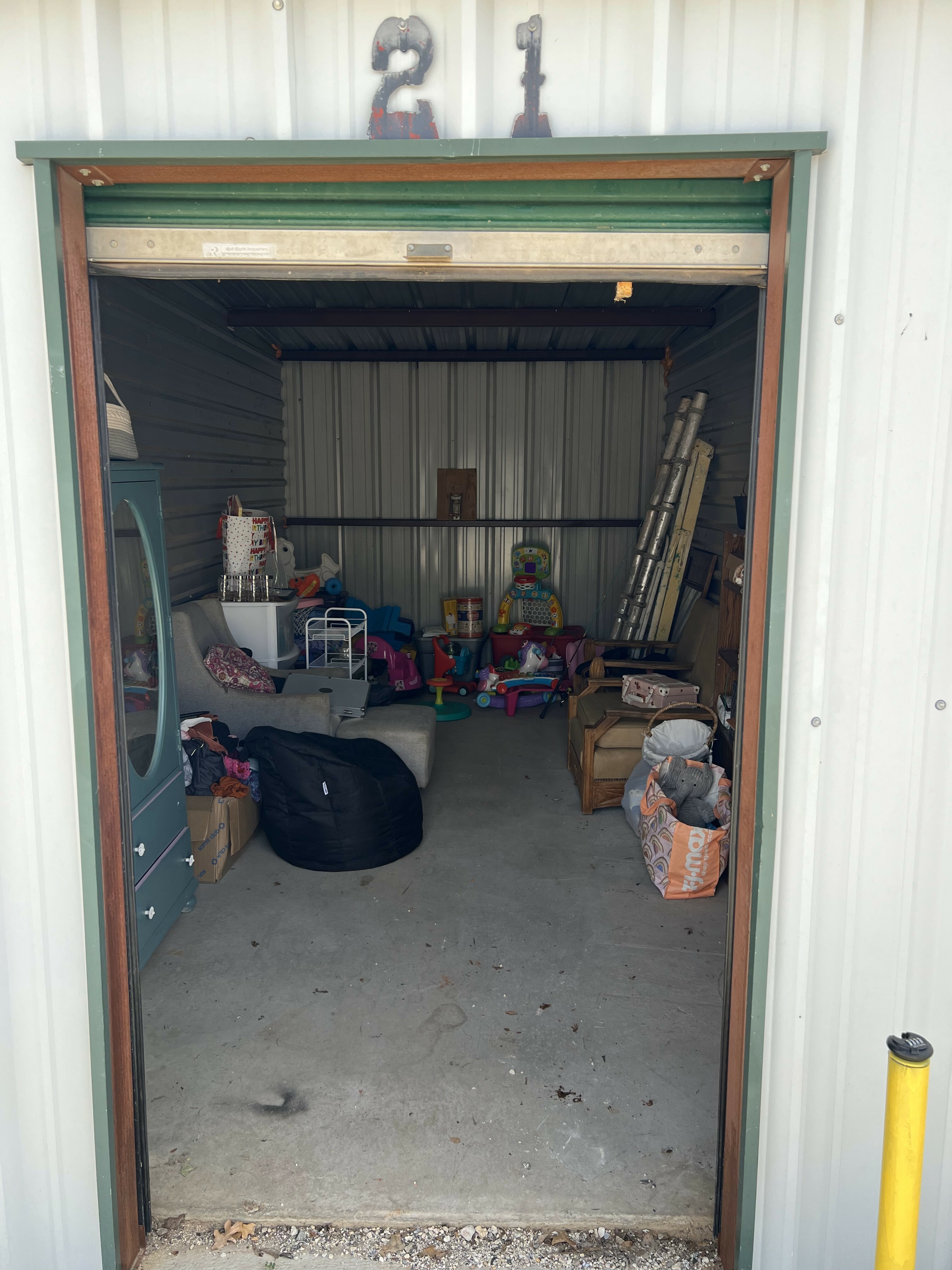 Storage Unit Auction in Clyde, TX at Clyde All Safe Storage LLC dba ...