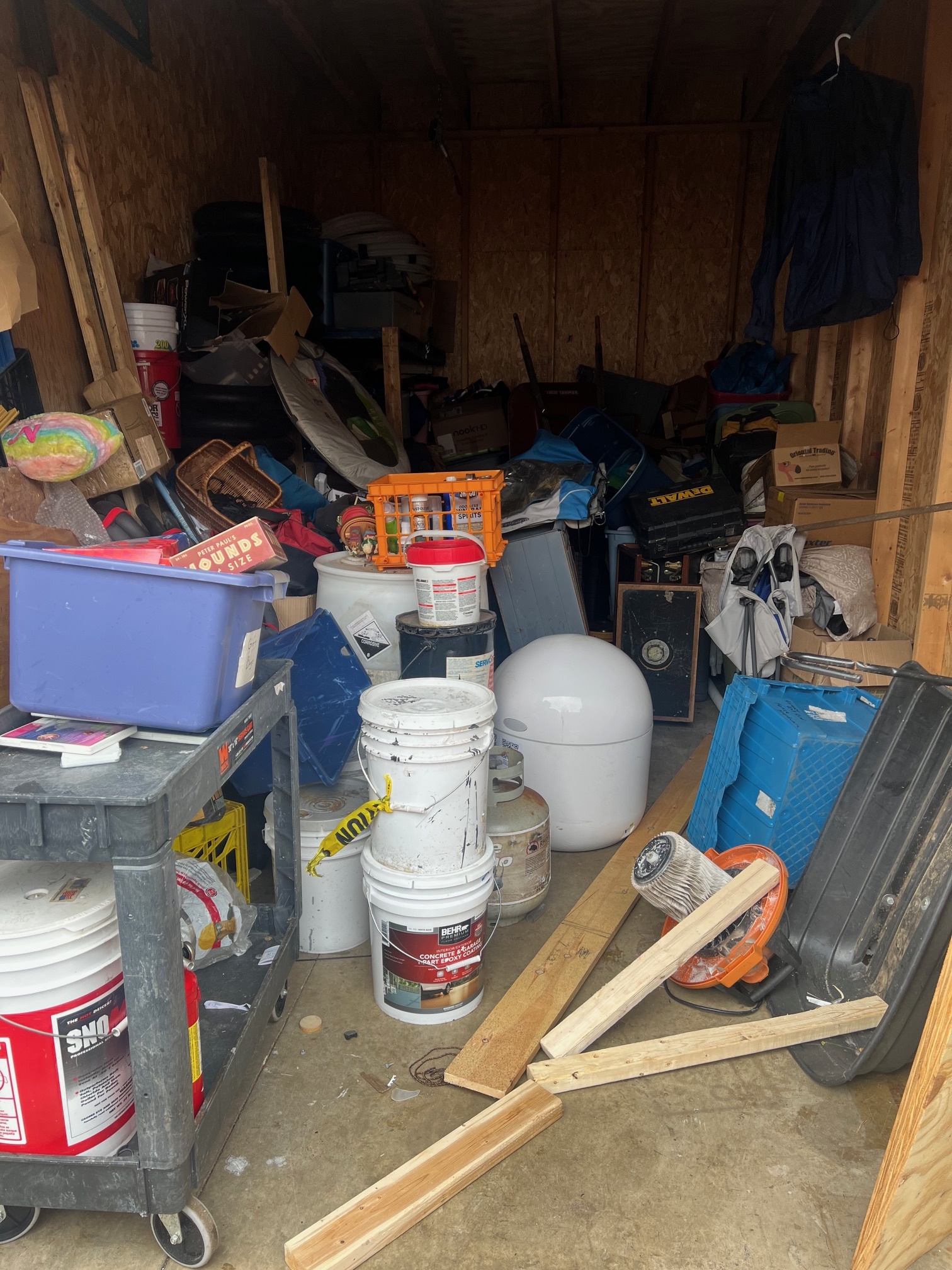 Storage Unit Auction in Ephrata, PA at Ephrata Self Storage ends on 27th March, 2025 10:00 AM