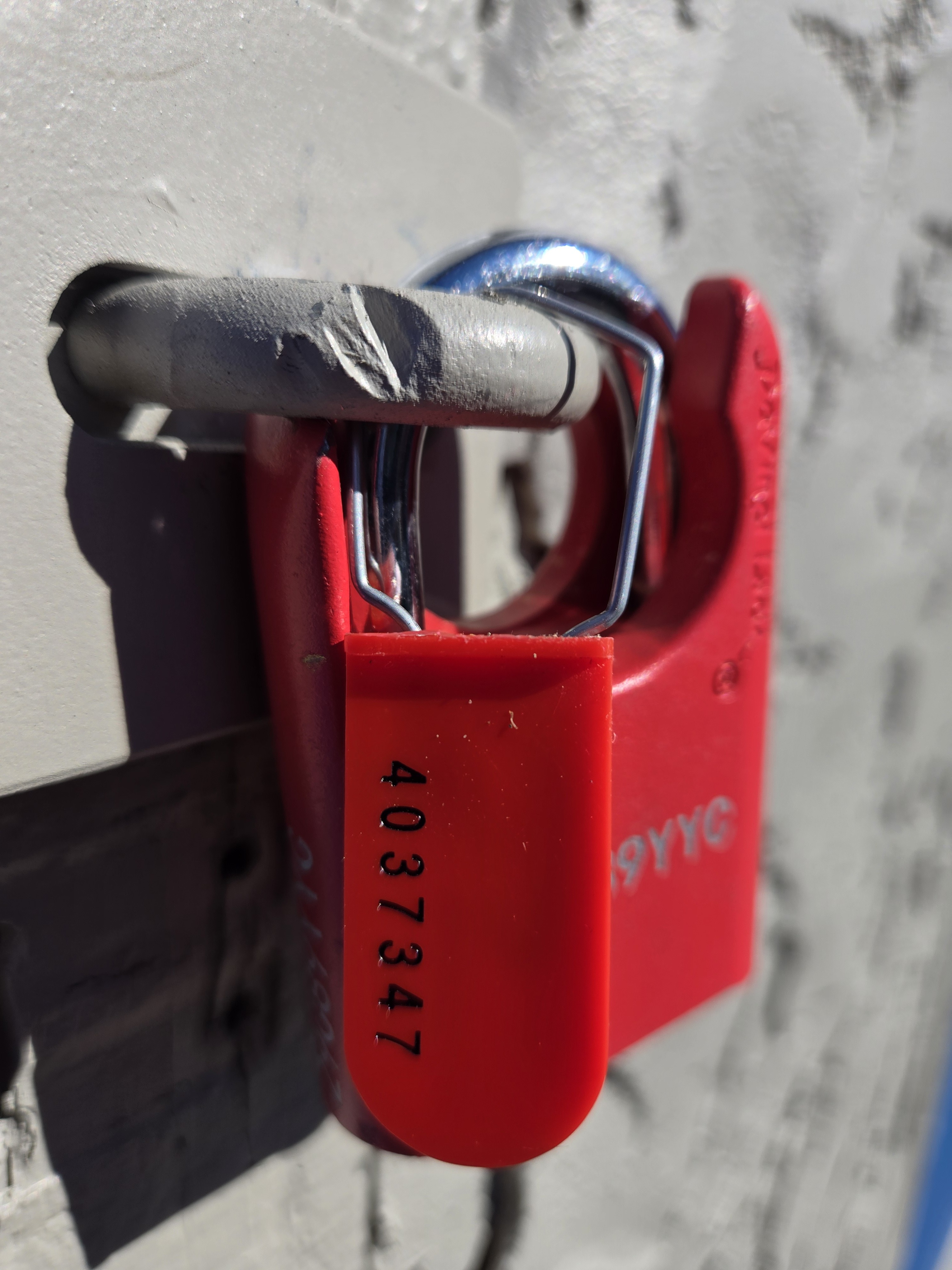 Storage Unit Auction in statesboro, GA at Eagles Landing Storage ends ...