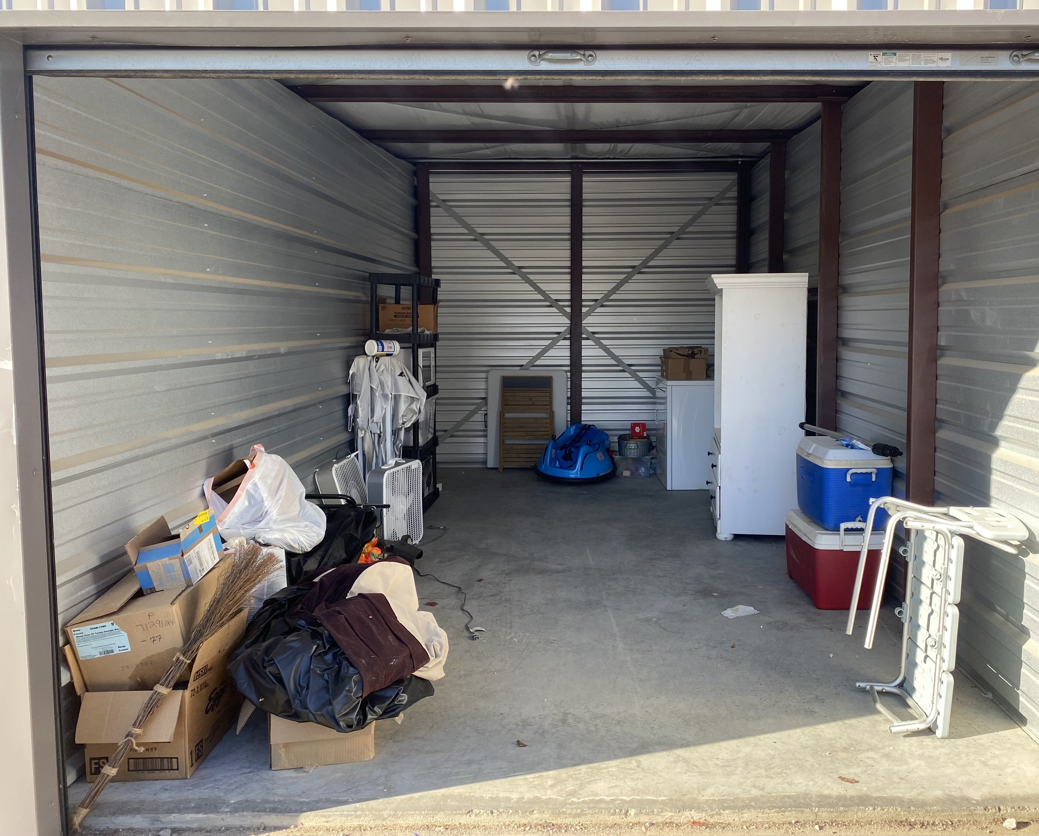 Storage Unit Auction in Joelton, TN at Nashville Self Storage LLC ends ...