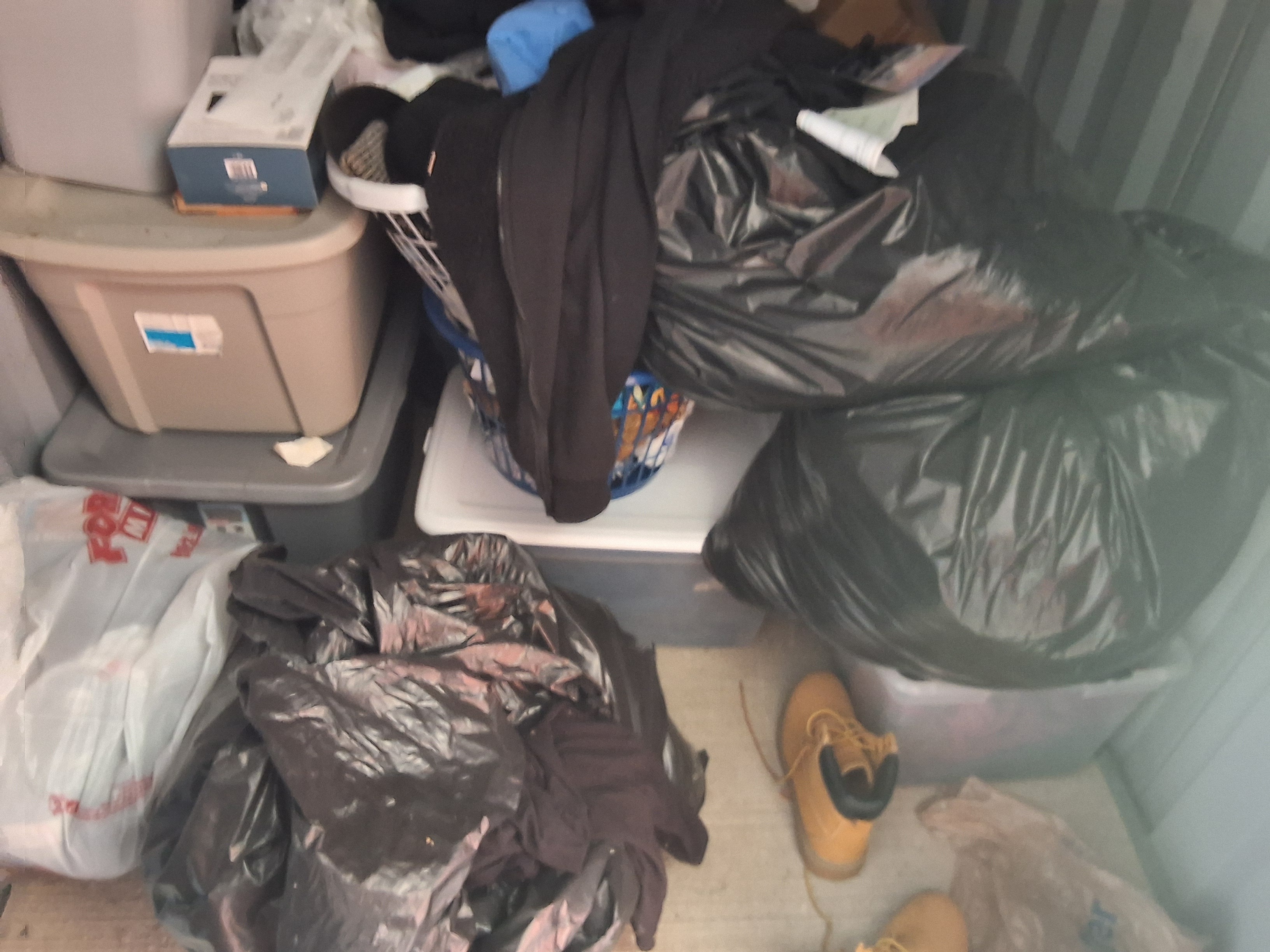 Storage Unit Auction in Toledo, OH at SpareBox Storage 0083 ends on ...