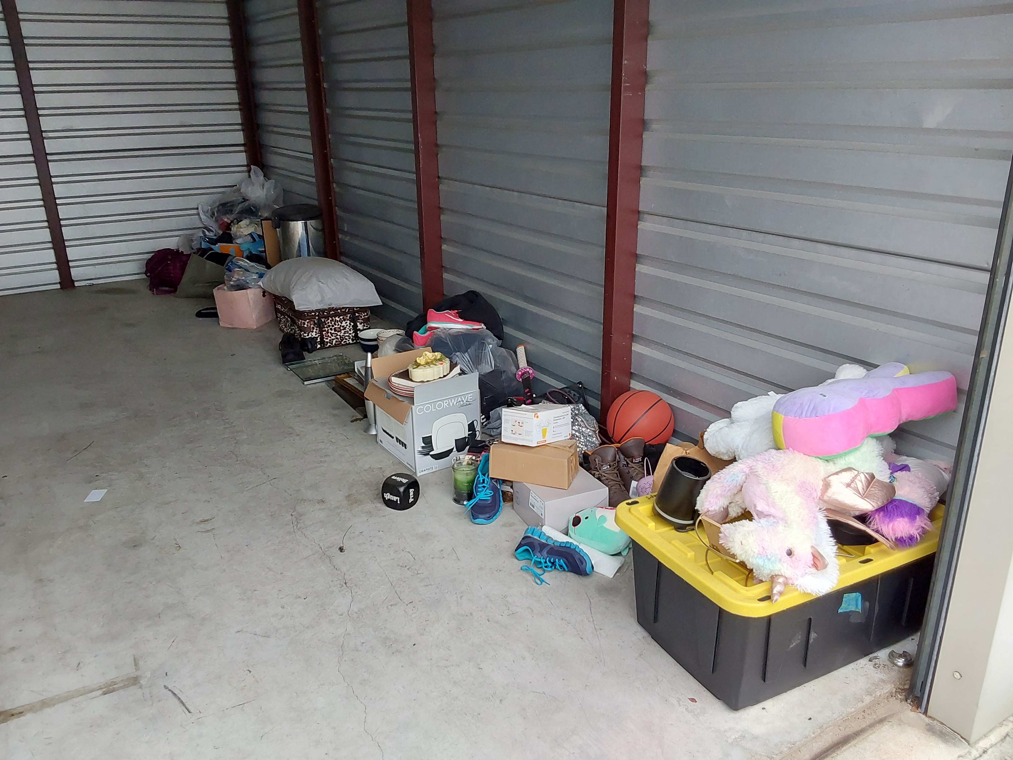Storage Unit Auction in Waco, TX at SpareBox Storage 0052 ends on 16th ...