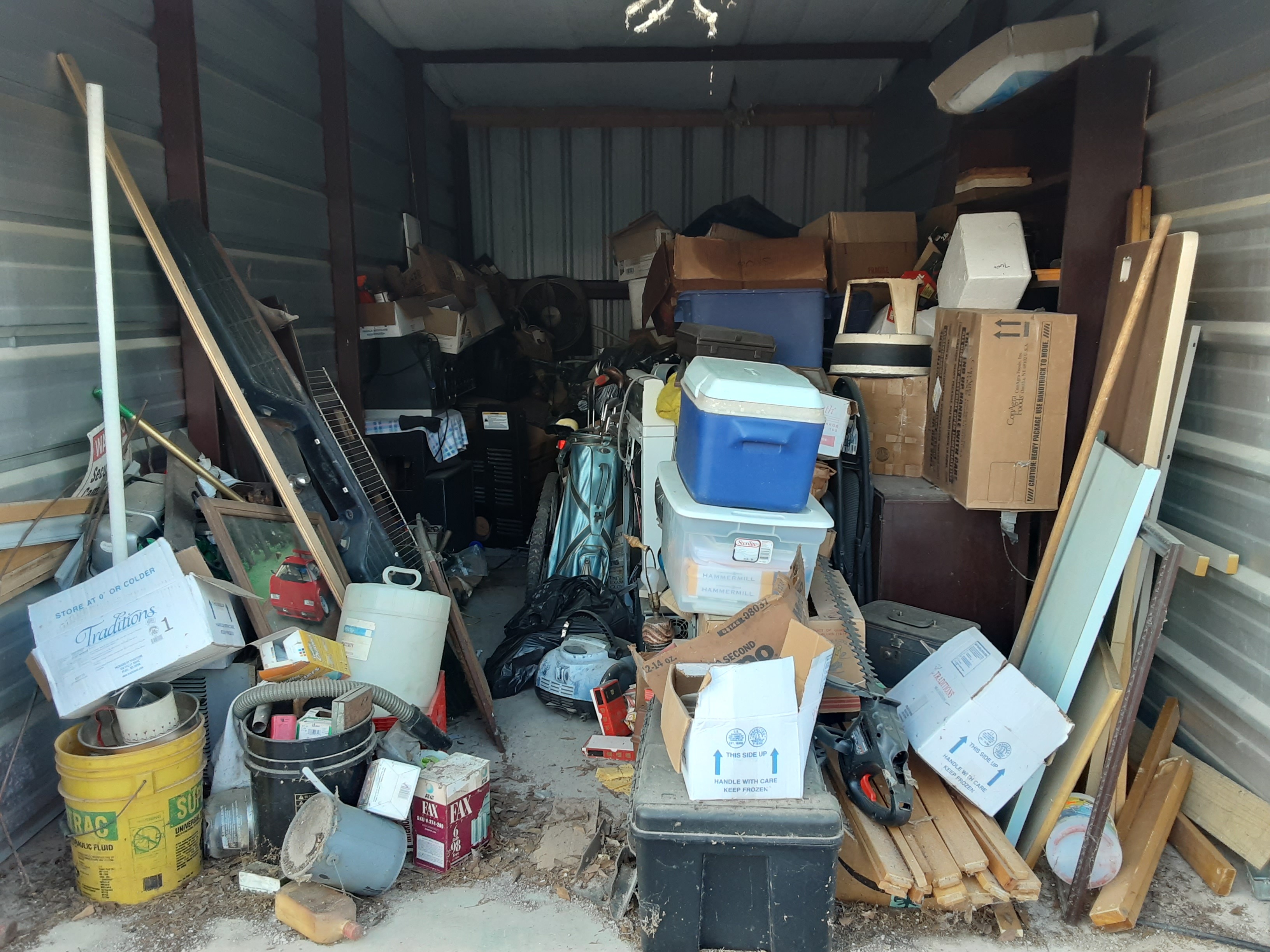 Storage Unit Auction in Hattiesburg, MS at Hey! Storage - Hattiesburg ...