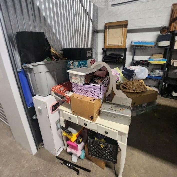 Storage Unit Auction in Kalamazoo, MI at Kalamazoo Storage Center ends ...