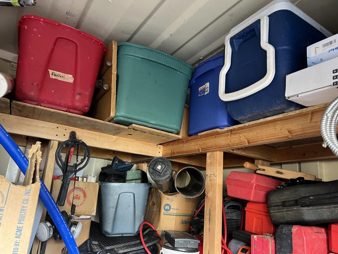 Storage Unit Auction in Renton, WA at U-Store Self Storage Renton ends ...