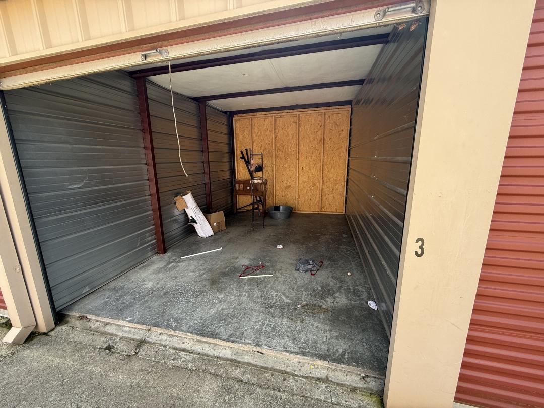 Storage Unit Auction in Kingsport, TN at Anytime Self Storage- 142 New Beason Well Rd ends on ...