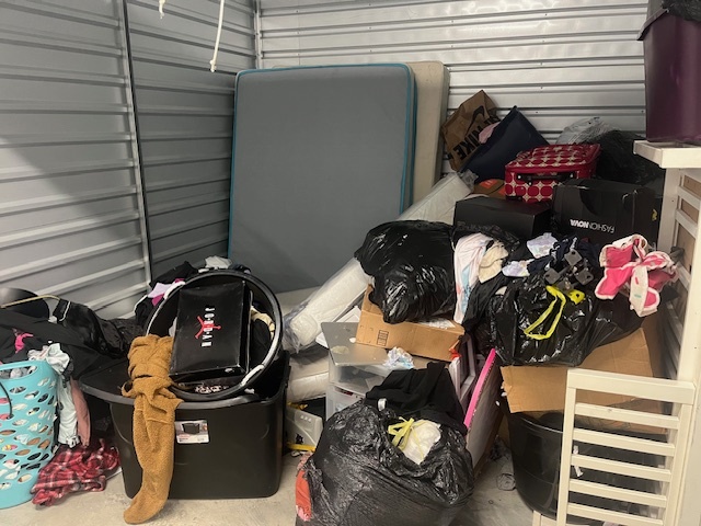 Storage Unit Auction in Ridgeland, MS at StorageMax Ridgeland ends on ...