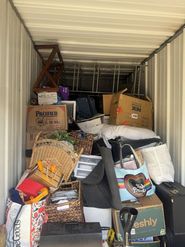 Storage Unit Auction in Boulder, CO at Guardian Storage - Boulder 1 ...