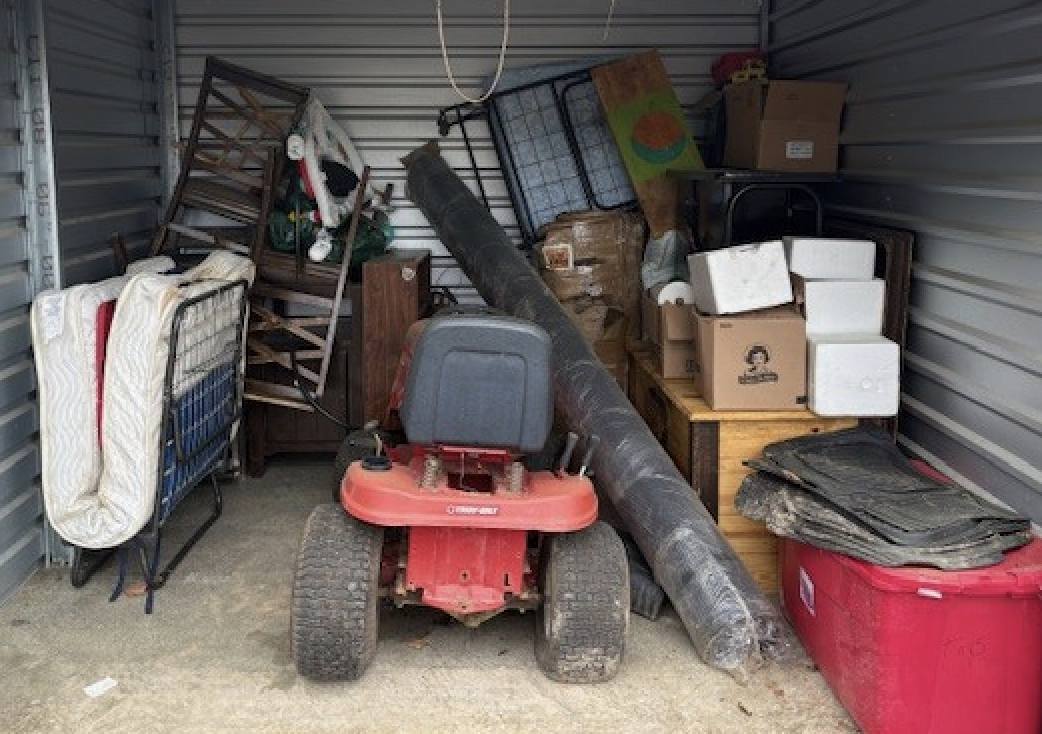 Storage Unit Auction in Dalton , GA at Dalton Storage- Annex ends on ...