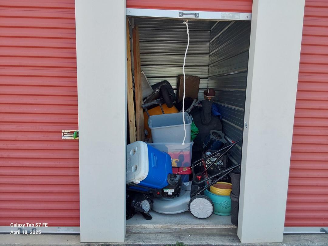 Storage Unit Auction in Decatur, AL at OneGuard Self Storage- Decatur ...
