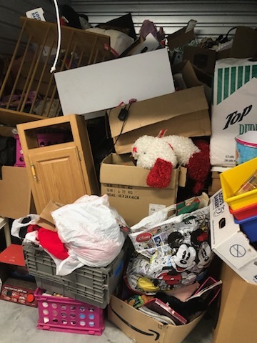 Storage Unit Auction in Middletown, DE at A STORAGE DEPOT - MIDDLETOWN ...