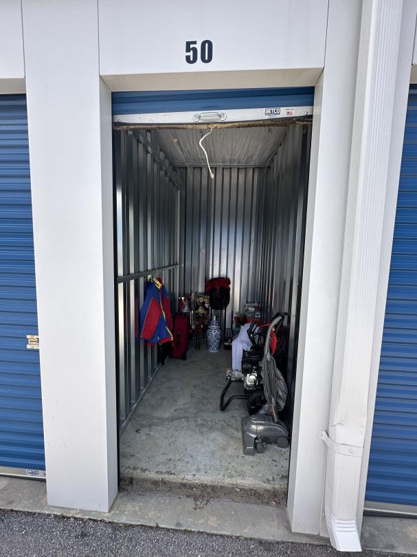 Storage Unit Auction in Columbia, SC at Dam Storage Units ends on 12th ...