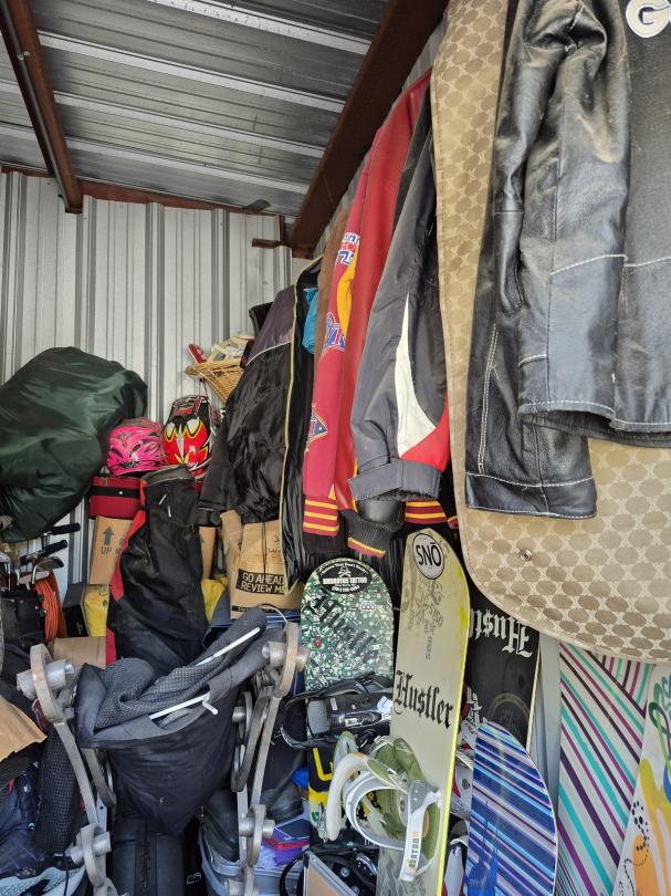 Storage Unit Auction in Bunker Hill, WV at Ridgeway Self Storage ends ...