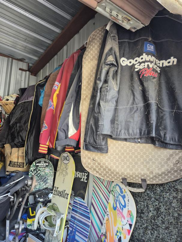 Storage Unit Auction in Bunker Hill, WV at Ridgeway Self Storage ends ...