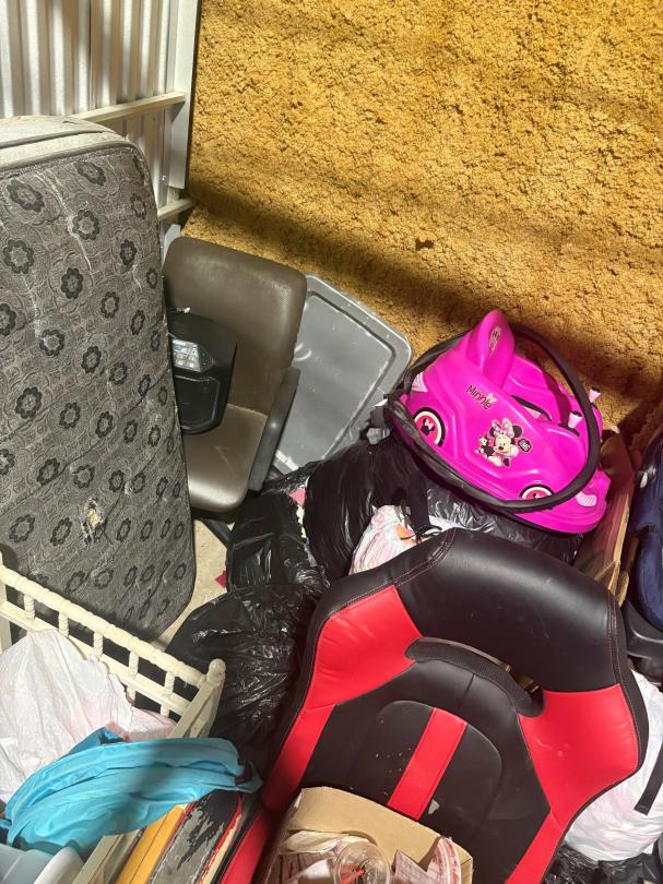 Storage Unit Auction in Hammond , LA at Creekside Self Storage ends on 13th May, 2025 10:00 AM