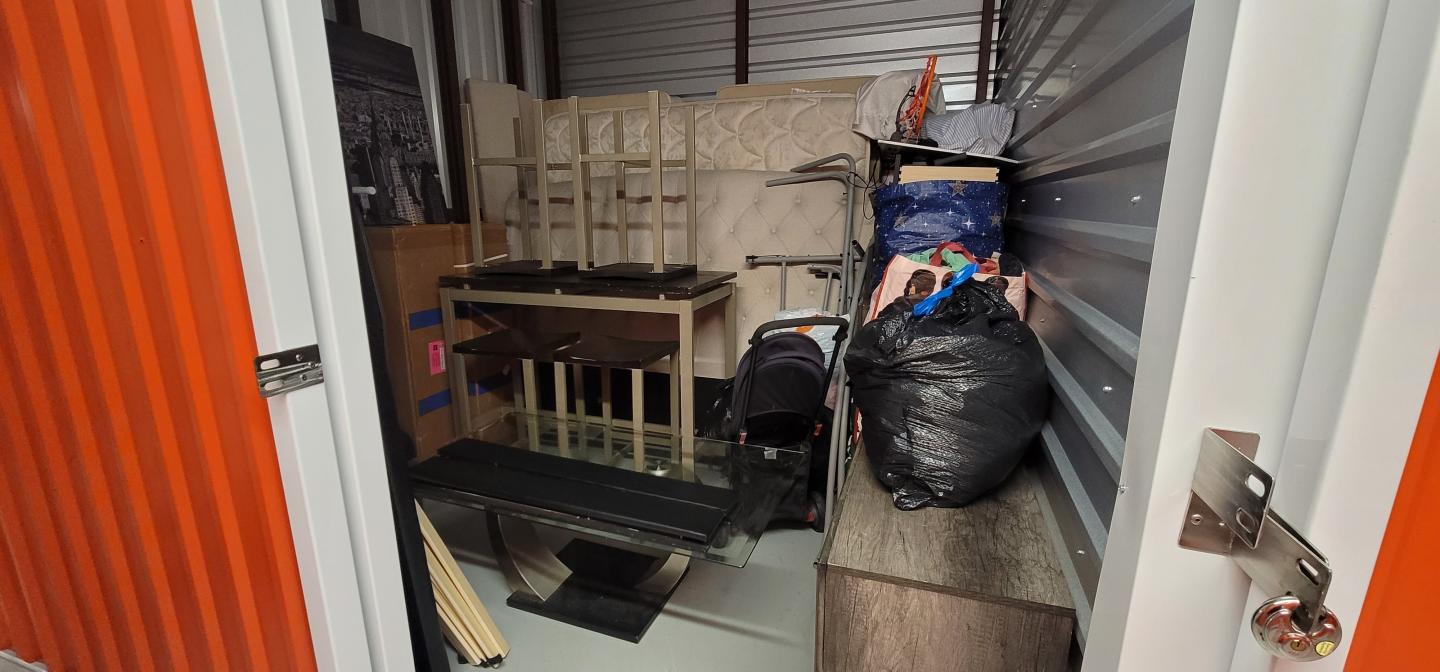 Storage Unit Auction in Baton Rouge, LA at Dependable Storage - Baton ...