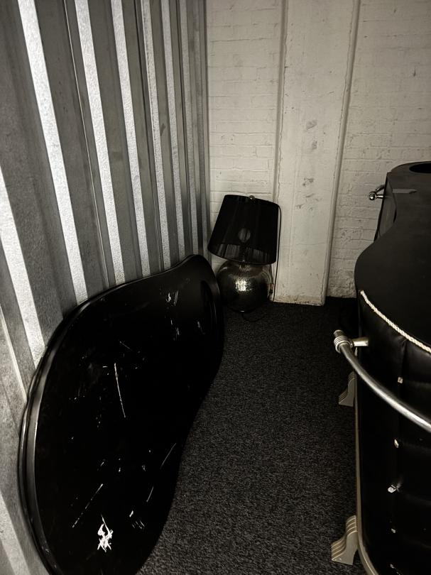 Storage Unit Auction in Pittsburgh, PA at Guardian Storage - Shadyside ...