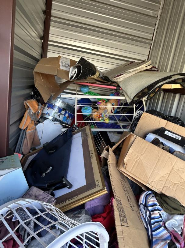 Storage Unit Auction in Columbia, MS at Columbia Storage I ends on 6th ...