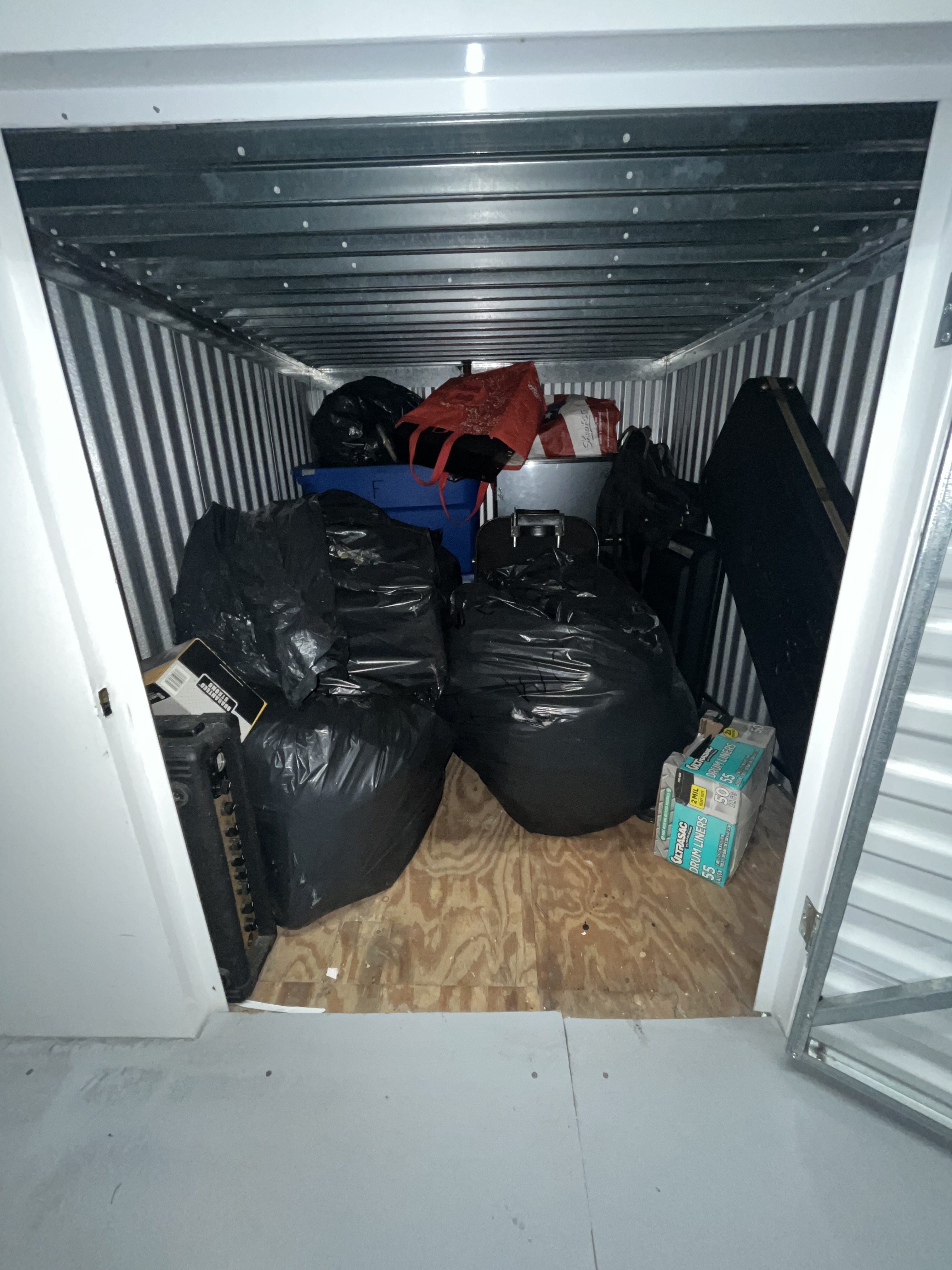 Storage Unit Auction in Brooklyn, NY at Safeguard Self Storage ...