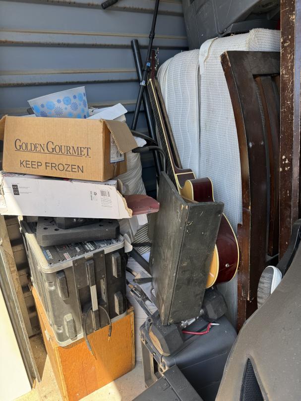 Storage Unit Auction in Tulsa, OK at Keyport Self Storage 71st ends on ...