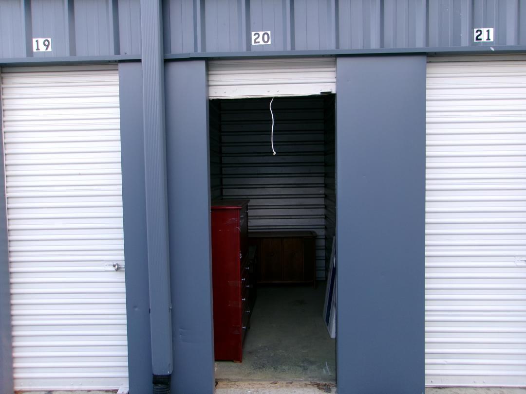 Storage Unit Auction in Sanford, NC at USA MINI STORAGE ends on 29th ...
