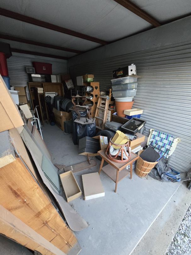 Storage Unit Auction in Vincennes, IN at A-1 Executive Storage ends on 15th May, 2025 11:00 AM