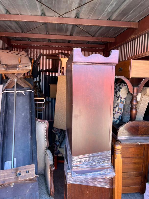 Storage Unit Auction in Bennington , VT at 098-All Purpose Storage ...