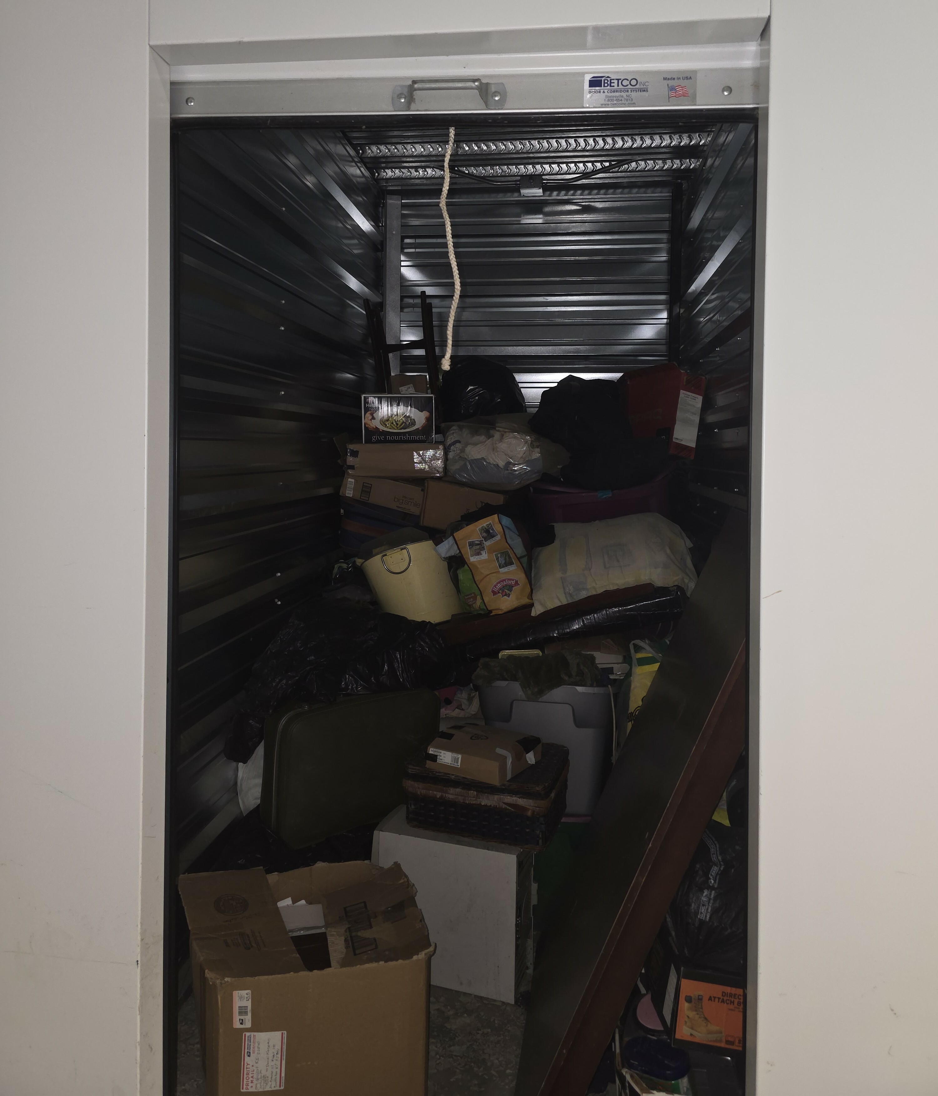 Storage Unit Auction in Guilford , VT at 095-All Purpose Storage ...